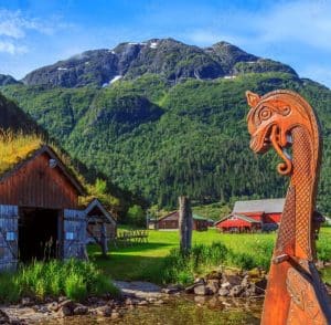 Why Work With Me - True Viking Finance Inc.